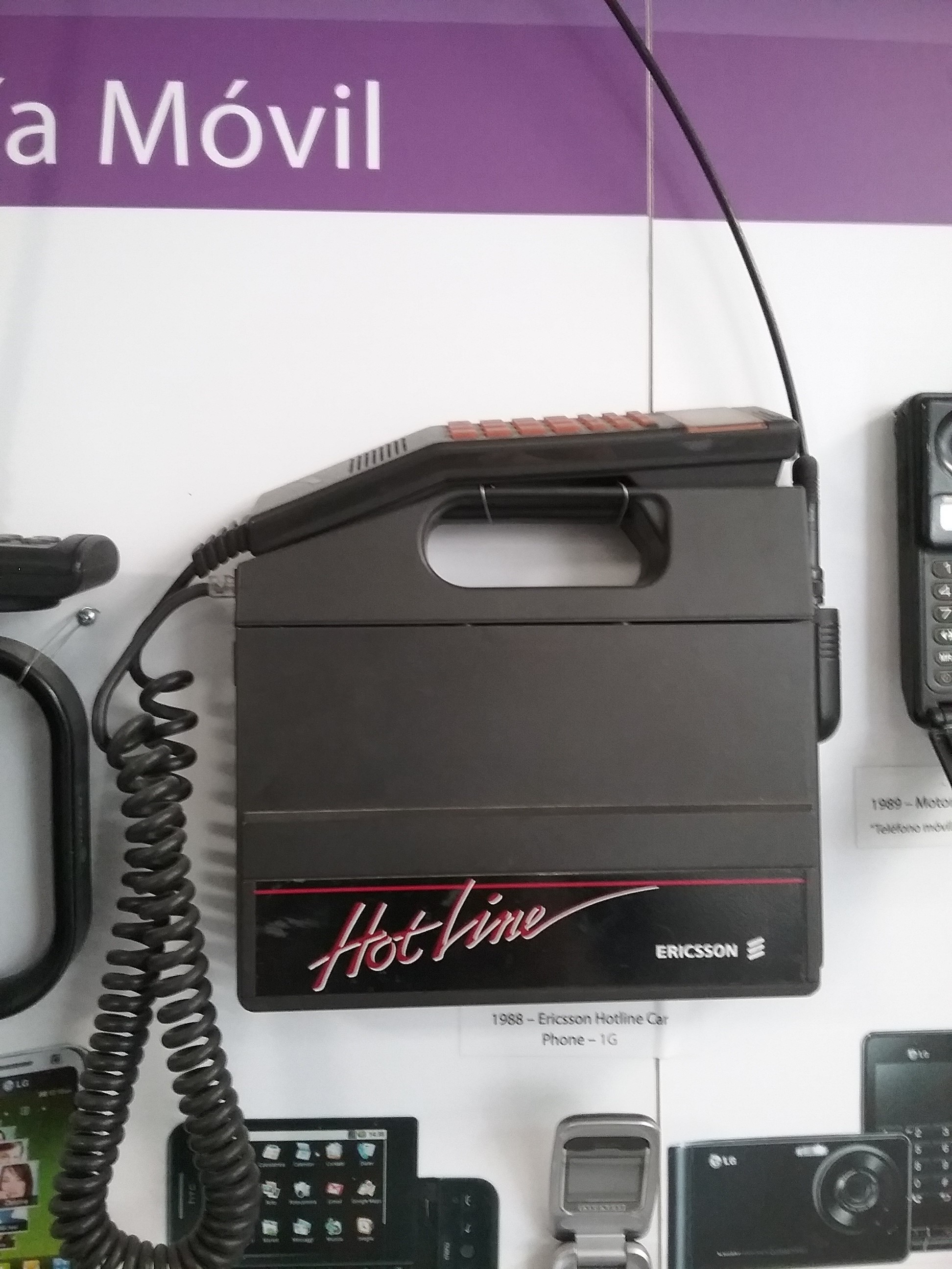 Ericsson Hotline car phone